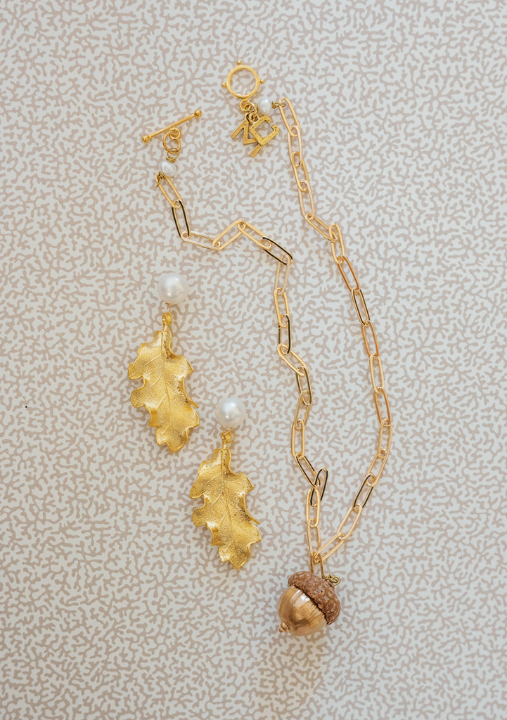 Elle's Acorn chain – Meg Carter Designs